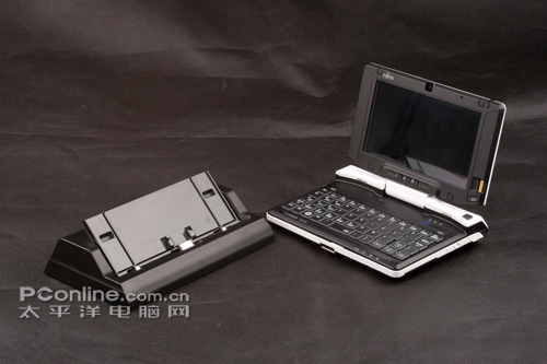 富士通U1010 全球最小巧UMPC售11888_笔记本_科技时代_新浪网