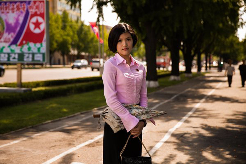 摄影师拍朝鲜女性传统和时尚交融大众网
