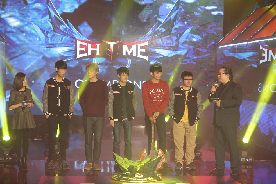 Ehome夺冠MDL国土高举狂战斧_新浪游戏_手机新浪网