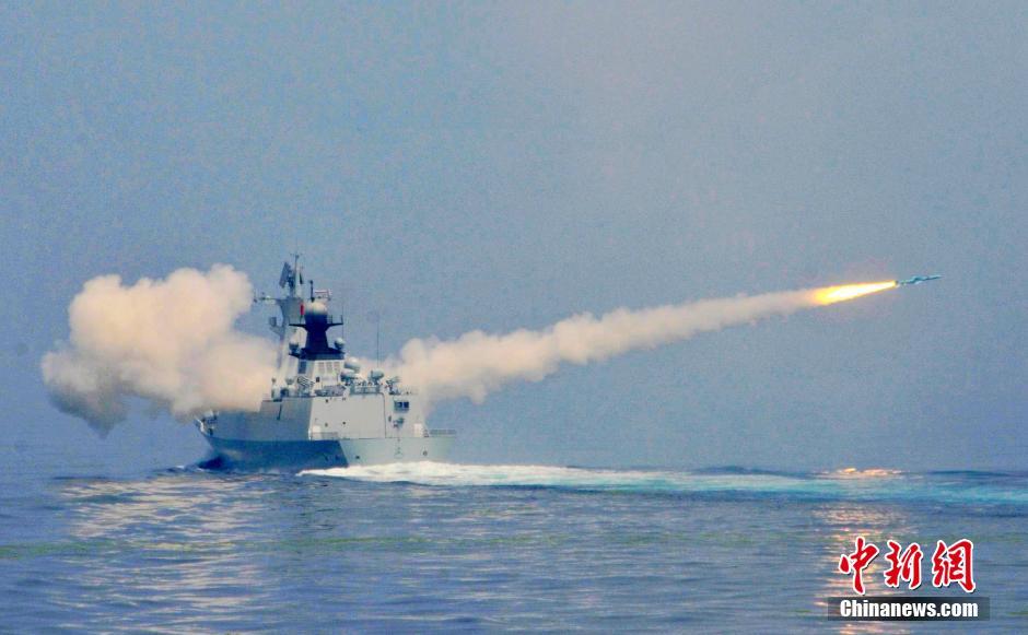 ★海军054A大庆舰实弹演练连射防空导弹全部命中 (11 图) -6park.com