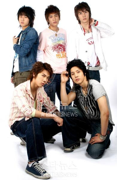 SS501日本首张专辑纪念活动 2000粉丝热情助阵_影音娱乐_新浪网