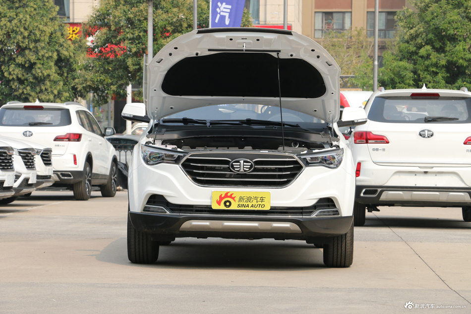 【奔腾2019款奔腾X40 1.6L自动豪华型国V】报价_参数_图片 – 新浪汽车