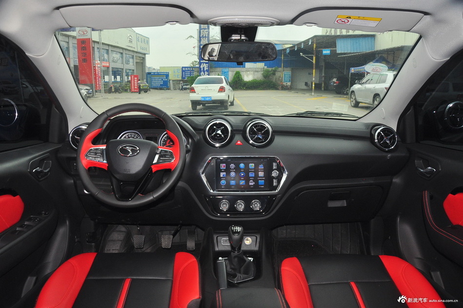 【东南2016款东南DX3 SRG 1.5T手动旗舰型】报价_参数_图片 – 新浪汽车