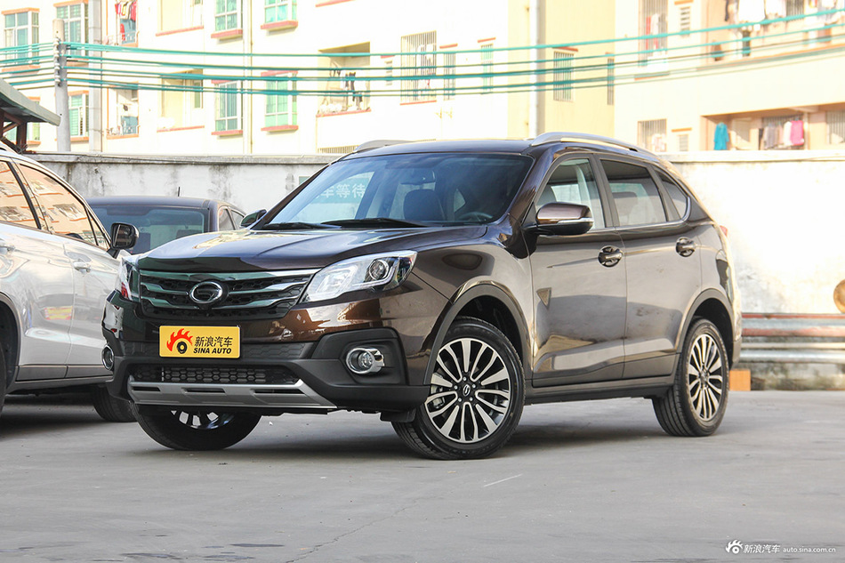 【广汽传祺2016款传祺GS5 Super 1.8T自动四驱周年纪念版】报价_参数_图片 – 新浪汽车