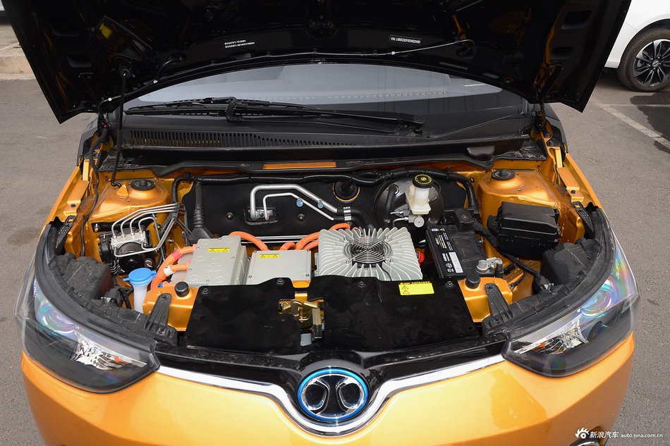 【北汽新能源2017款EC系列 EC180 灵秀版】报价_参数_图片 – 新浪汽车