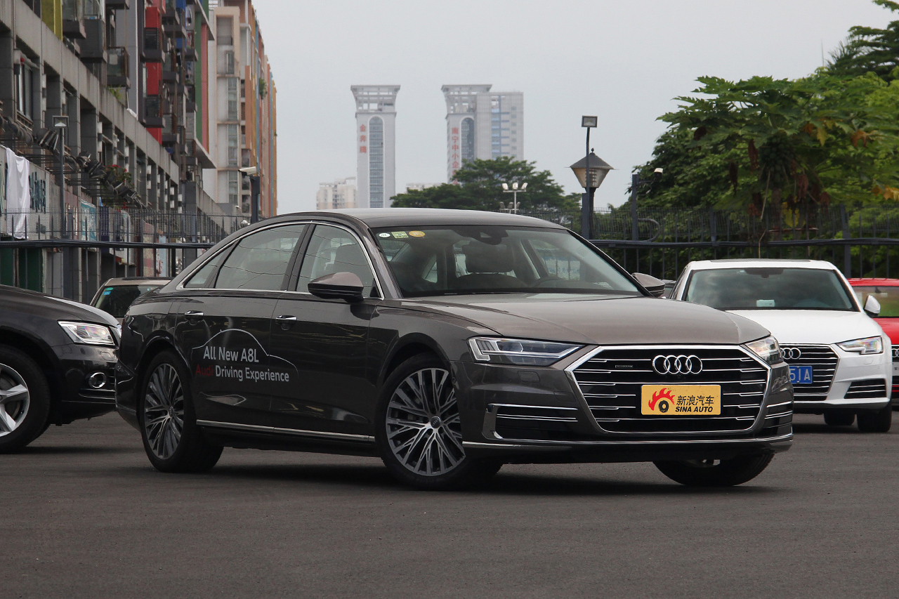 【奥迪A8花剑银图片-高清实拍图】 -新浪汽车