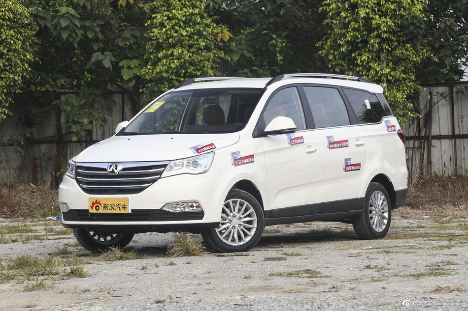 【北汽威旺2017款北汽威旺M50F 1.5L手动舒适型】报价_参数_图片 – 新浪汽车