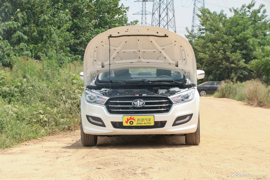 【奔腾2016款奔腾B50 1.6L手动豪华型】报价_参数_图片 – 新浪汽车