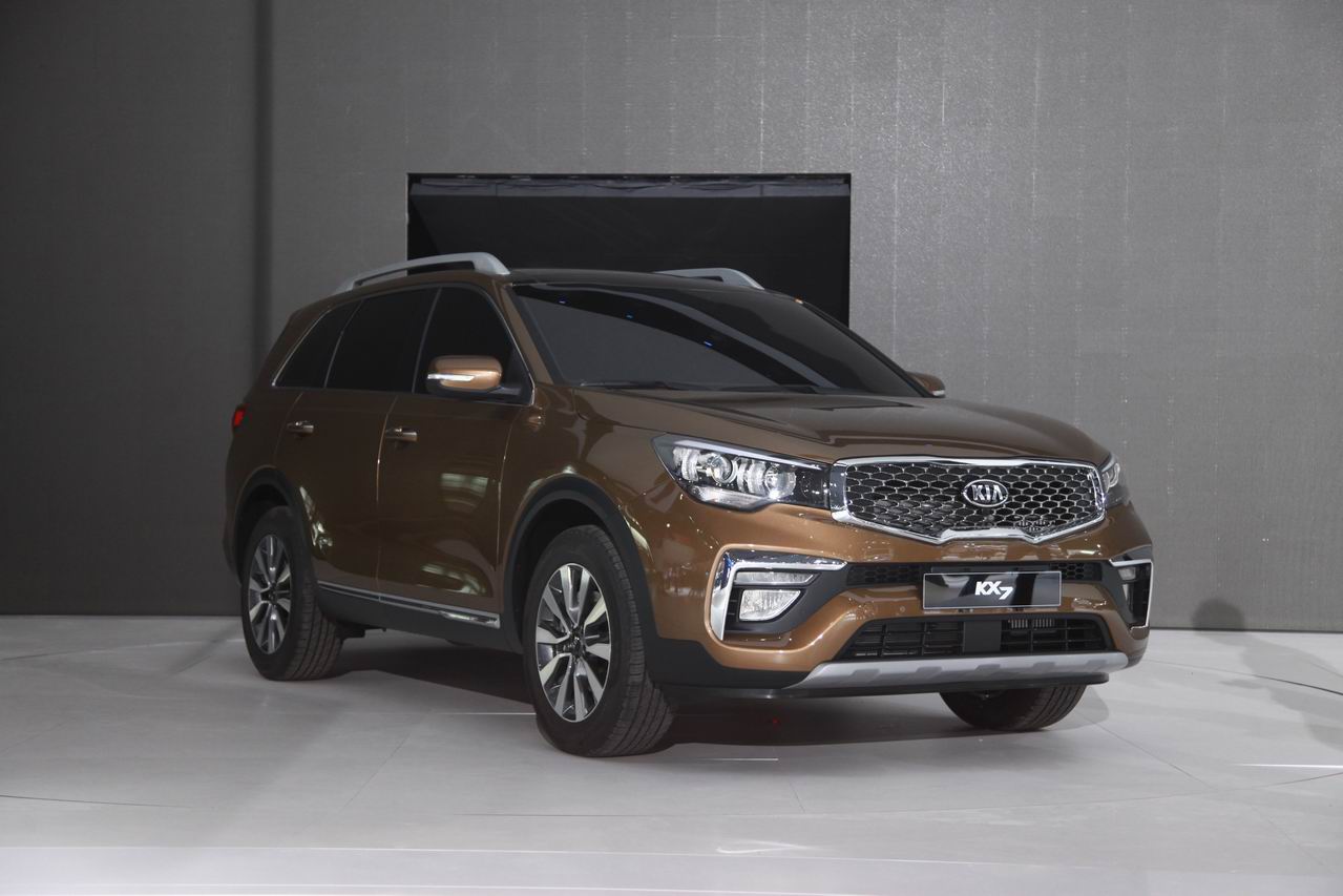 【广州车展起亚】2016广州车展起亚展台_广州车展SUV新车_报价及图片 - 新浪汽车