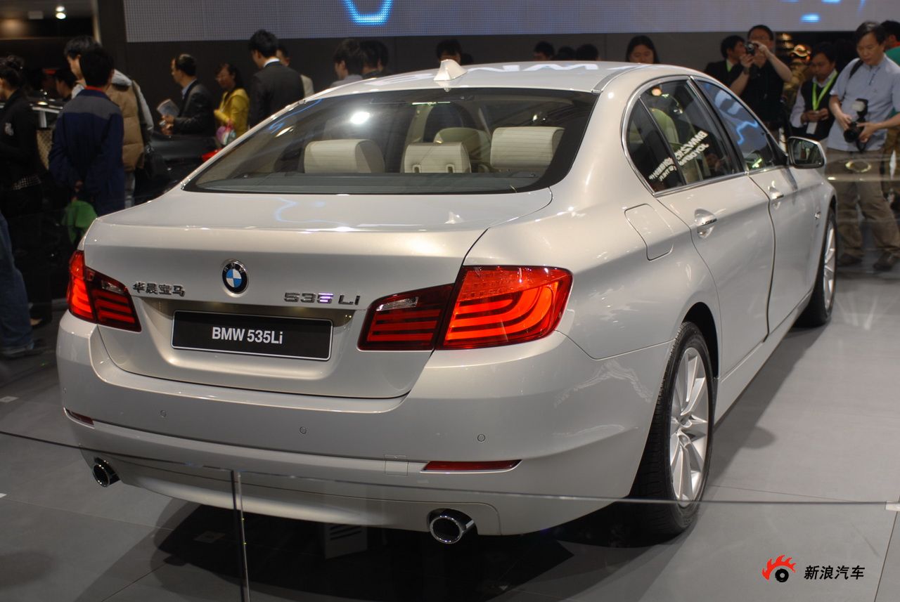 bmw5系壁纸-千图网