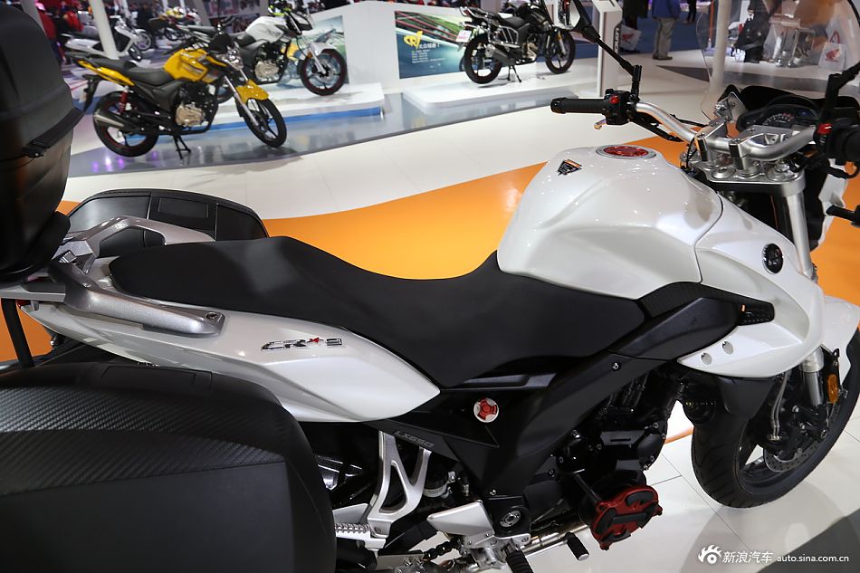 隆鑫LX650（CR9）无极高清实拍组图欣赏