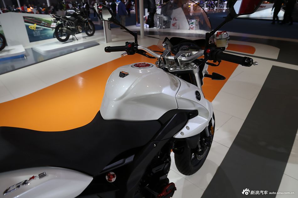 隆鑫LX650（CR9）无极高清实拍组图欣赏