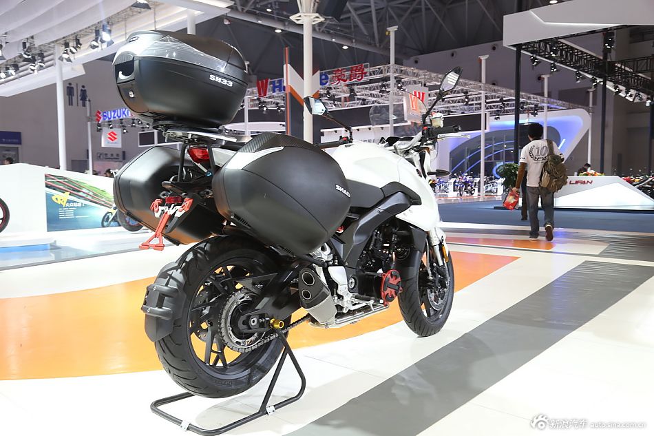 隆鑫LX650（CR9）无极高清实拍组图欣赏