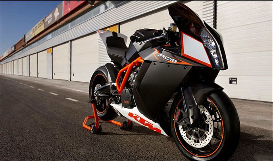 KTM旗舰级超级跑车RC8R高清组图欣赏