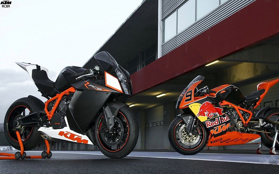 KTM旗舰级超级跑车RC8R高清组图欣赏