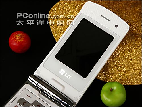时尚MM必备 LG冰激凌手机KF350评测_手机新浪网