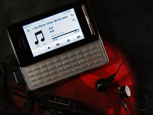 侧滑全键盘 LG二代PRADA手机KF900评测(16)_手机新浪网