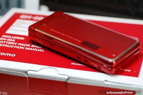 千万像素 红色版夏普SH-06A开箱图赏_手机新浪网