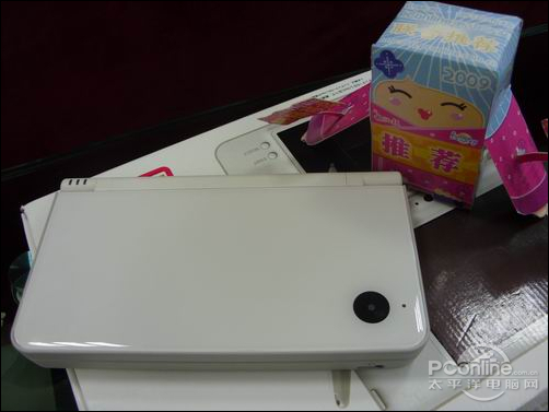 老婆变大了 任天堂新机NDSi LL仅1650_手机新浪网