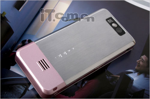 粉色音乐系才女 OPPO滑盖手机A201评测_手机新浪网