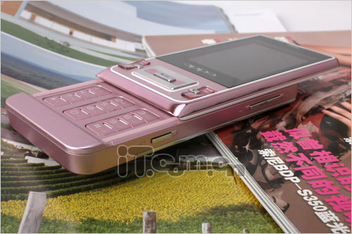 粉色音乐系才女 OPPO滑盖手机A201评测_手机新浪网