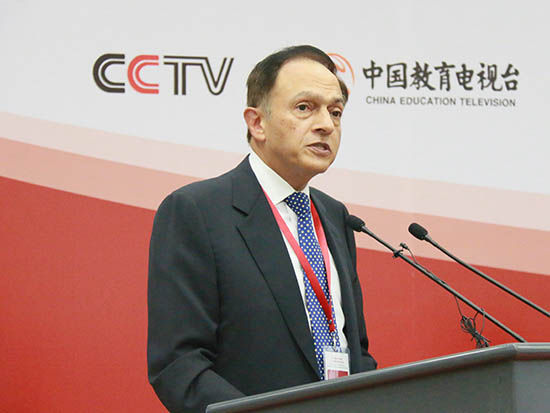 Yaseen Anwar：一带一路会支持工业发展_手机新浪网