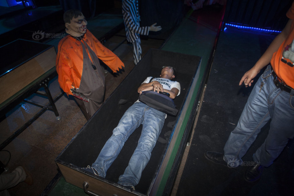 Shenzhen theme park offers visitors cremation experience in style of ...