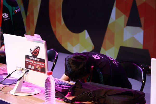 IG和VG 在WCA上演巅峰对决_新浪游戏_手机新浪网