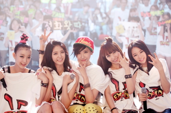 韩FPS游戏增女子组合EXID角色_新浪游戏_手机新浪网