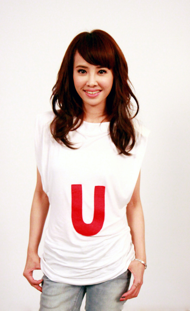 Jolin蔡依林代言手游首尝cos_新浪游戏_手机新浪网