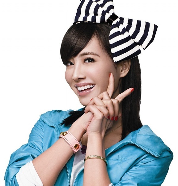Jolin蔡依林代言手游首尝cos_新浪游戏_手机新浪网