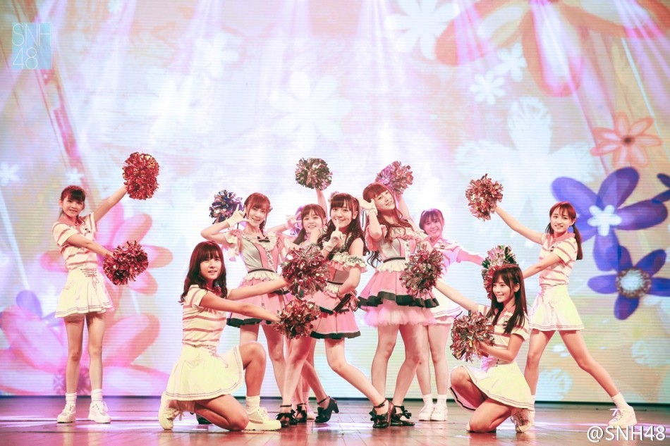 SNH48真人形象植入音乐游戏_新浪游戏_手机新浪网