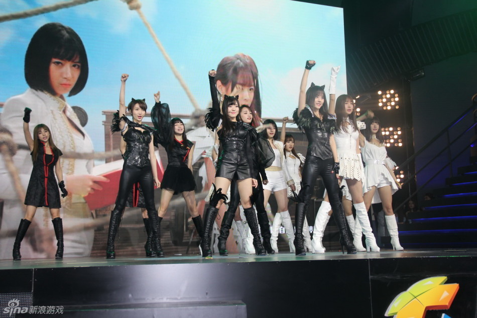 SNH48亮相TGC2015现场图集_新浪游戏_手机新浪网