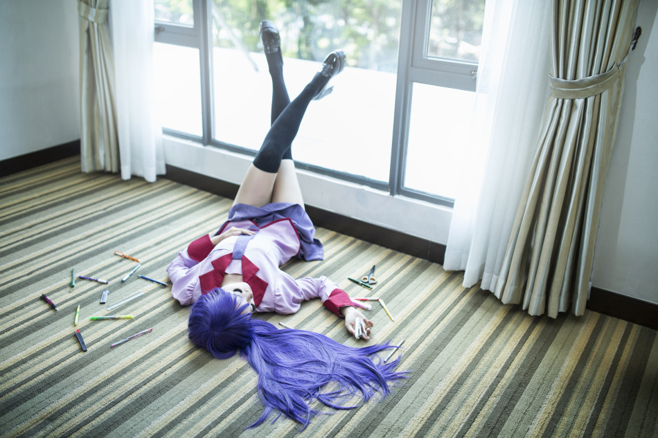 少女露出裙底风光春意无边新浪游戏手机新浪网