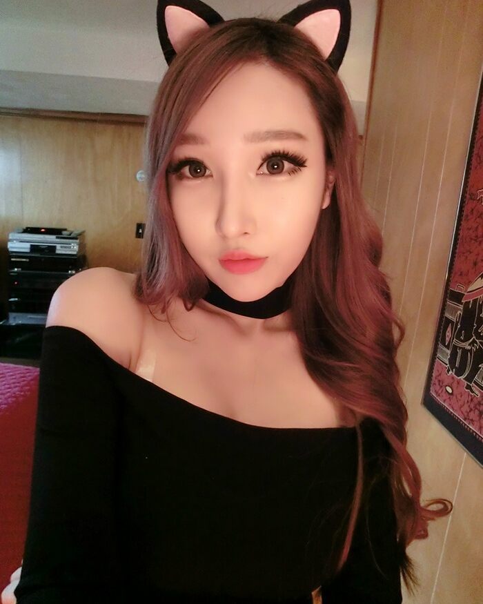 性感LOL女主播沉迷守望先锋_新浪游戏_手机新浪网