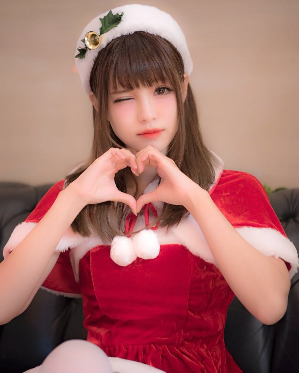 目含秋水 11区coser晒私照_新浪游戏_手机新浪网