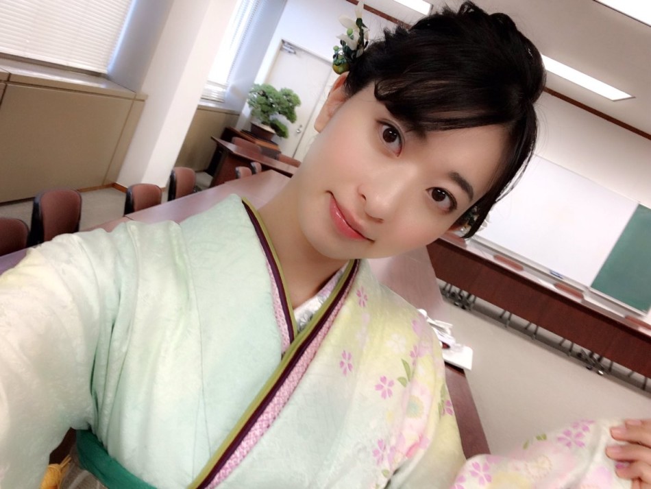 性感写真偶像化身游戏人物新浪游戏手机新浪网 2737