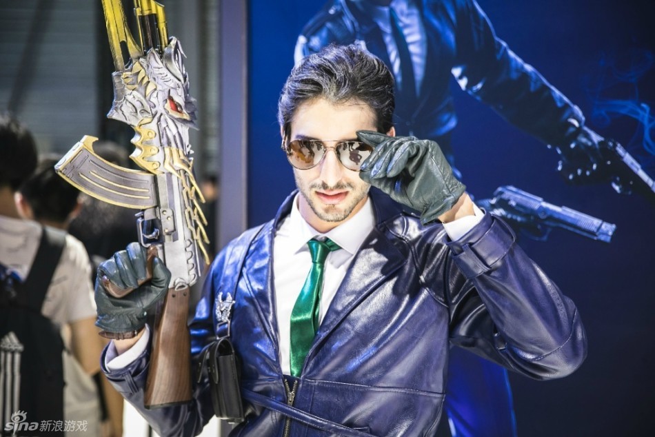 2017ChinaJoy穿越火线精美cos_新浪游戏_手机新浪网
