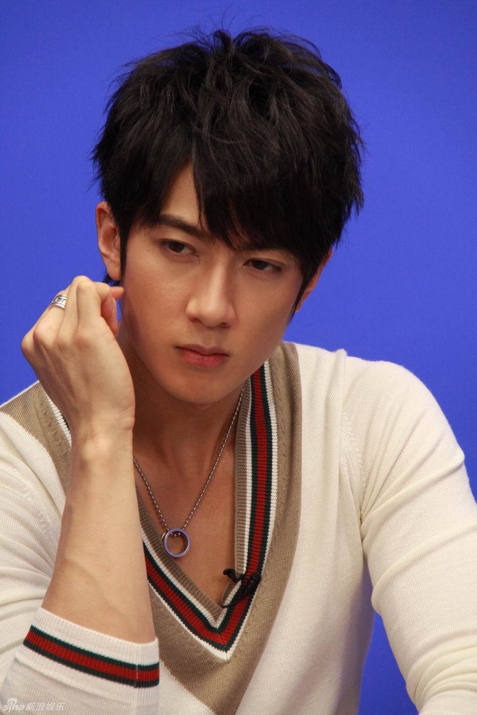 吴尊做客新浪_新浪图集_新浪网