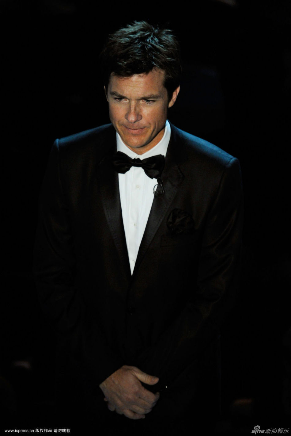 詹森-贝特曼帅气登台_新浪图集_新浪网