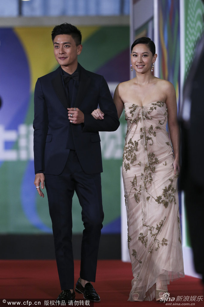 组图：徐子珊手挽黄宗泽 俊男搭美女养眼-新闻中心-温州网