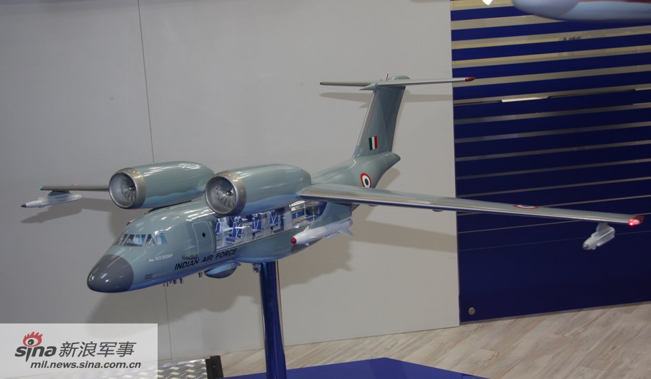 模型显示安-74T-200MP攻击力强大_新浪图集_新浪网