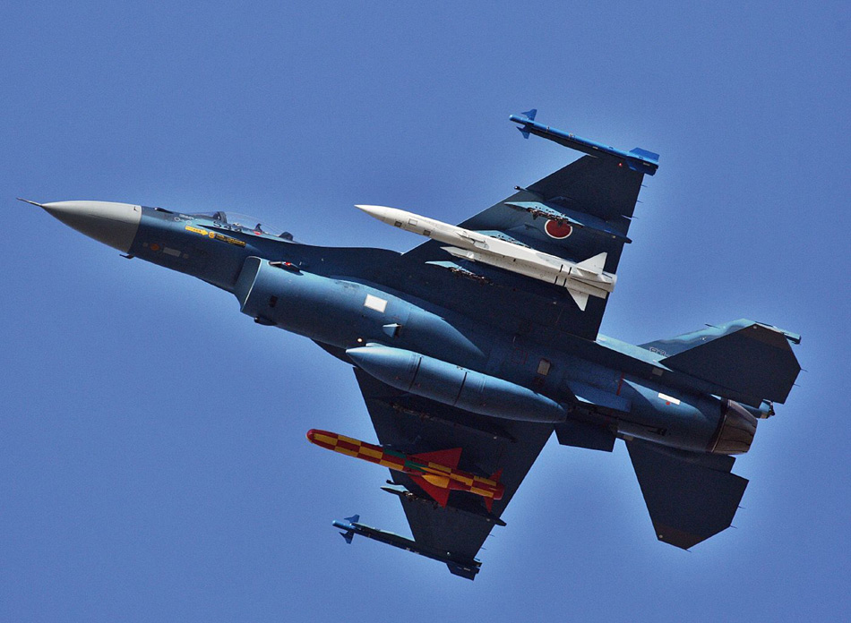 加挂新型ASM-3冲压发动机式反舰导弹_新浪图集_新浪网