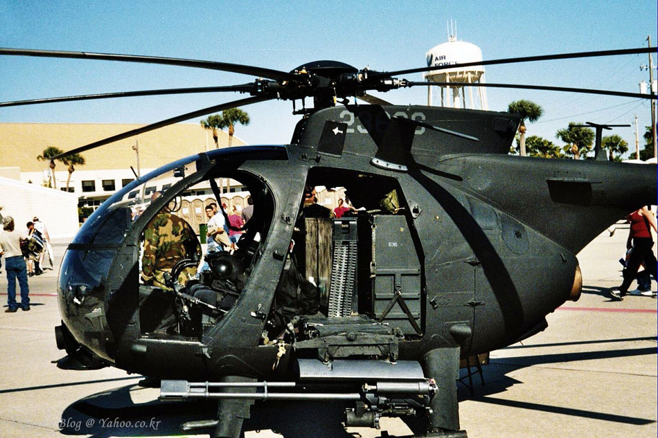 任务增强型MH-6M小鸟直升机_新浪图集_新浪网