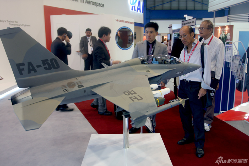 FA-50展台_新浪图集_新浪网