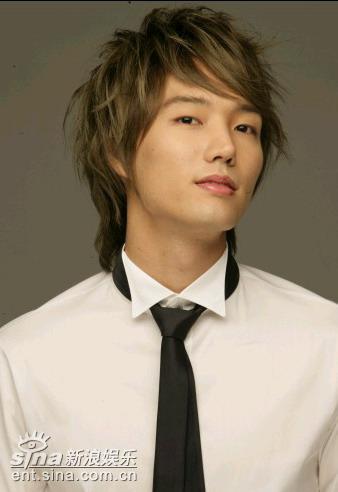 转贴：Battle组合队长Ryu出道前银幕作曝光(附图)_Battle_新浪博客