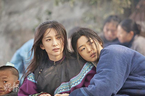 李冰冰为《雪花密扇》缠足 被男演员狂吻脚 图 手机新浪网