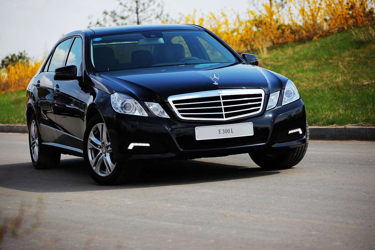 【图】2010款奔驰E300L时尚型尊贵版车型图图片_高清实拍图 - 新浪汽车