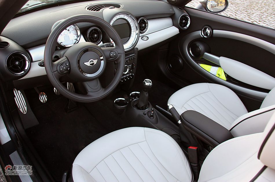 2012款MINI COOPER S ROASTER