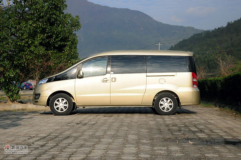 JAC Refine M5 MPV $25,000 to $32,000 – WAUTOM 中国汽车